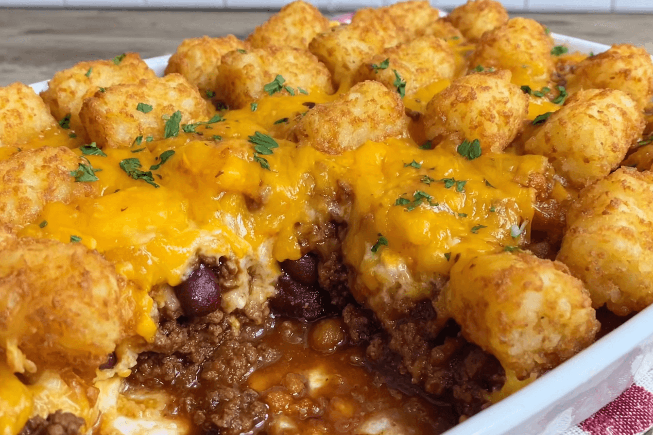 Chili Cheese Tater Tot Casserole Recipe - Comfort Food Delight